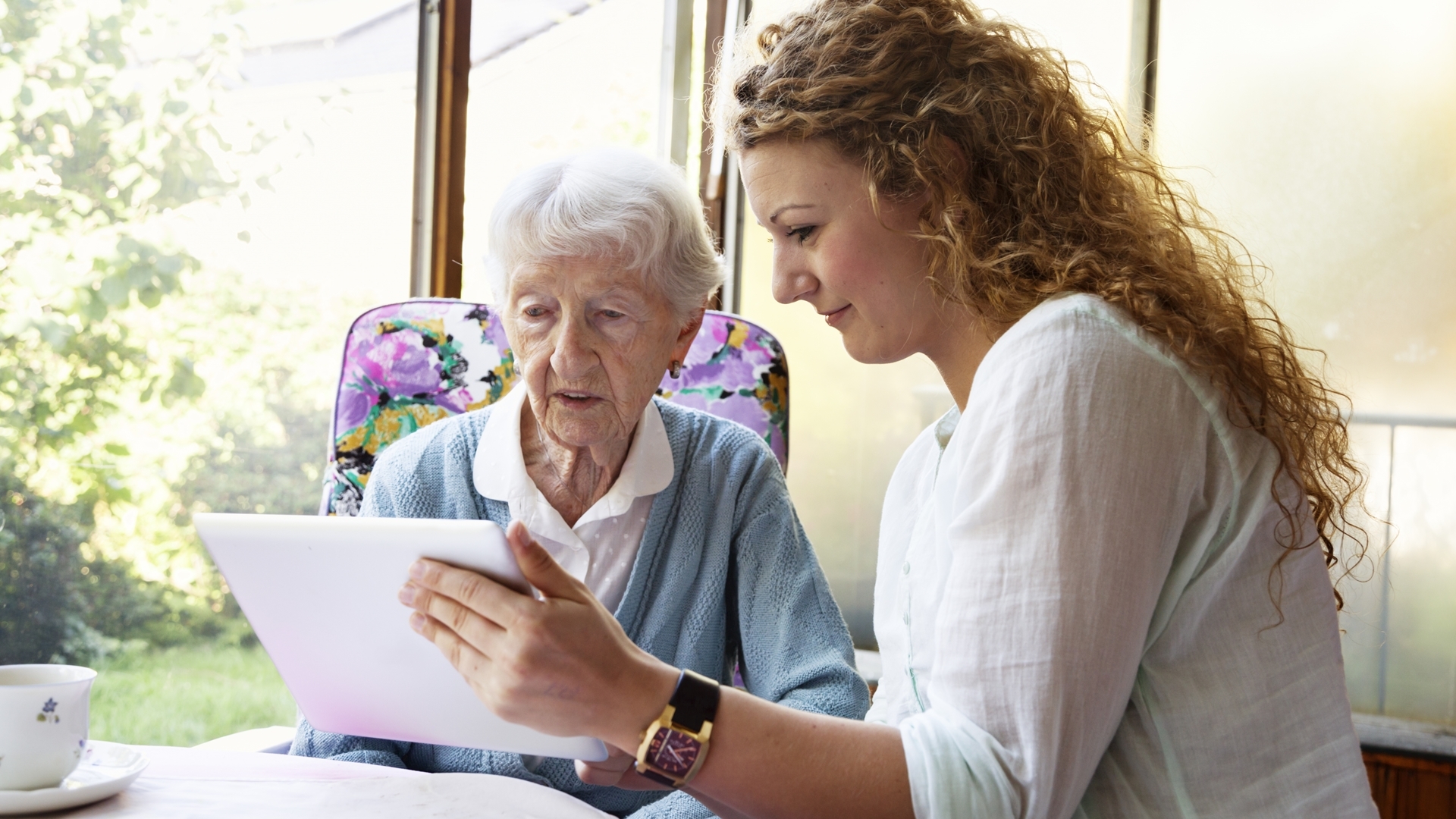 Supporting capacity with augmentative communication aids